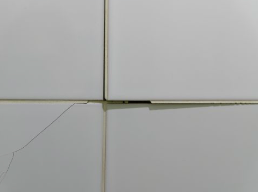 Tile Floor Tenting: Causes, Fixes That Last (2026)